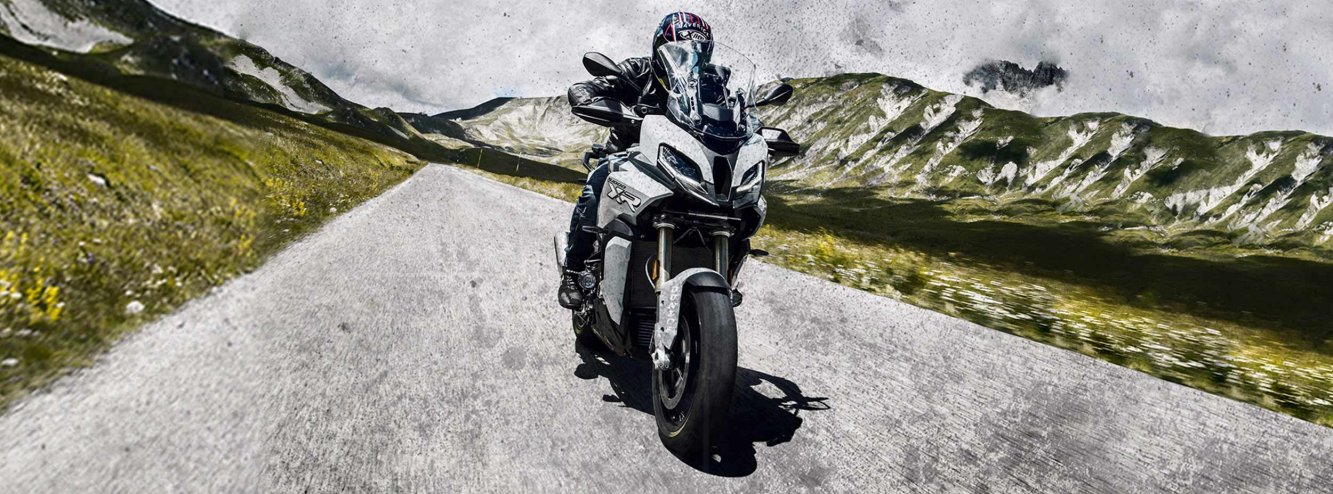 Crossover Motorcycle Tyres | Dunlop